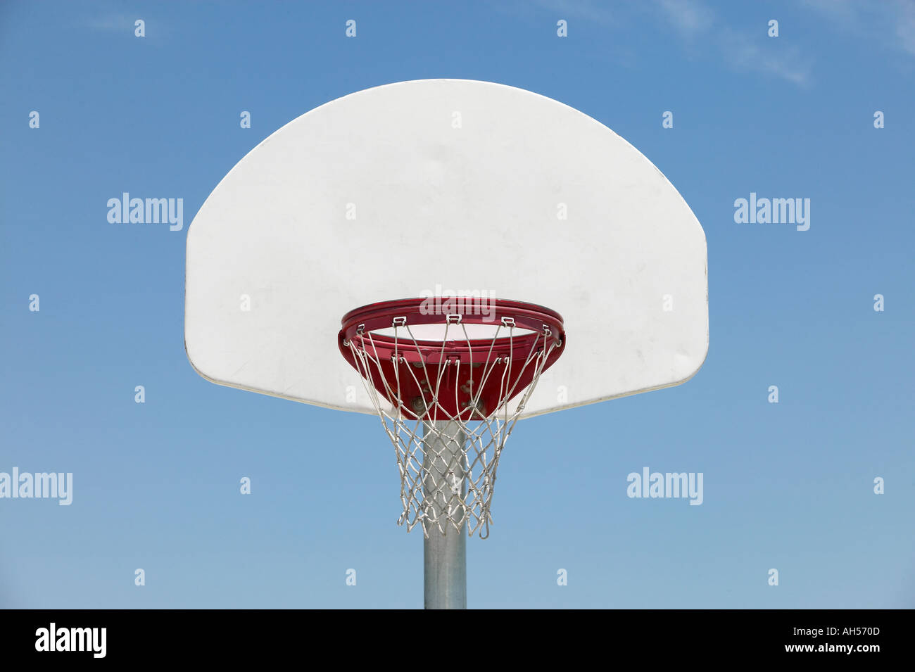 Action photos of basketball hi-res stock photography and images - Alamy