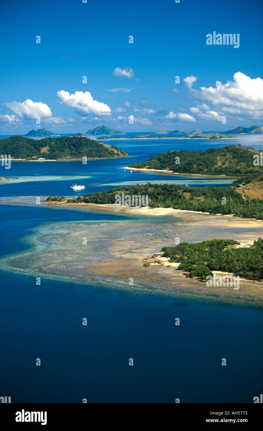 Malolo island aerial hi-res stock photography and images - Alamy