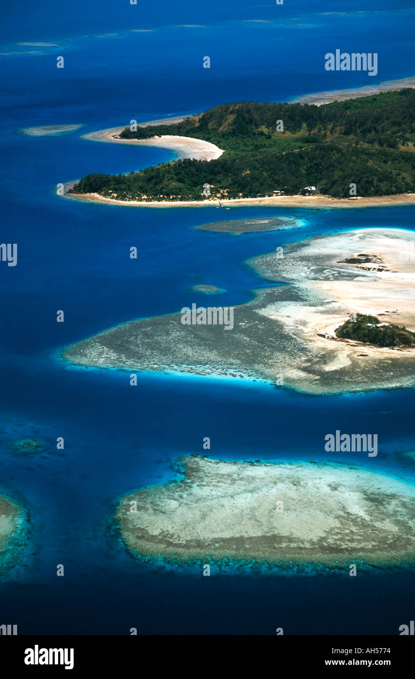 Malolo Island Mamanuca Island Group aerial Stock Photo - Alamy