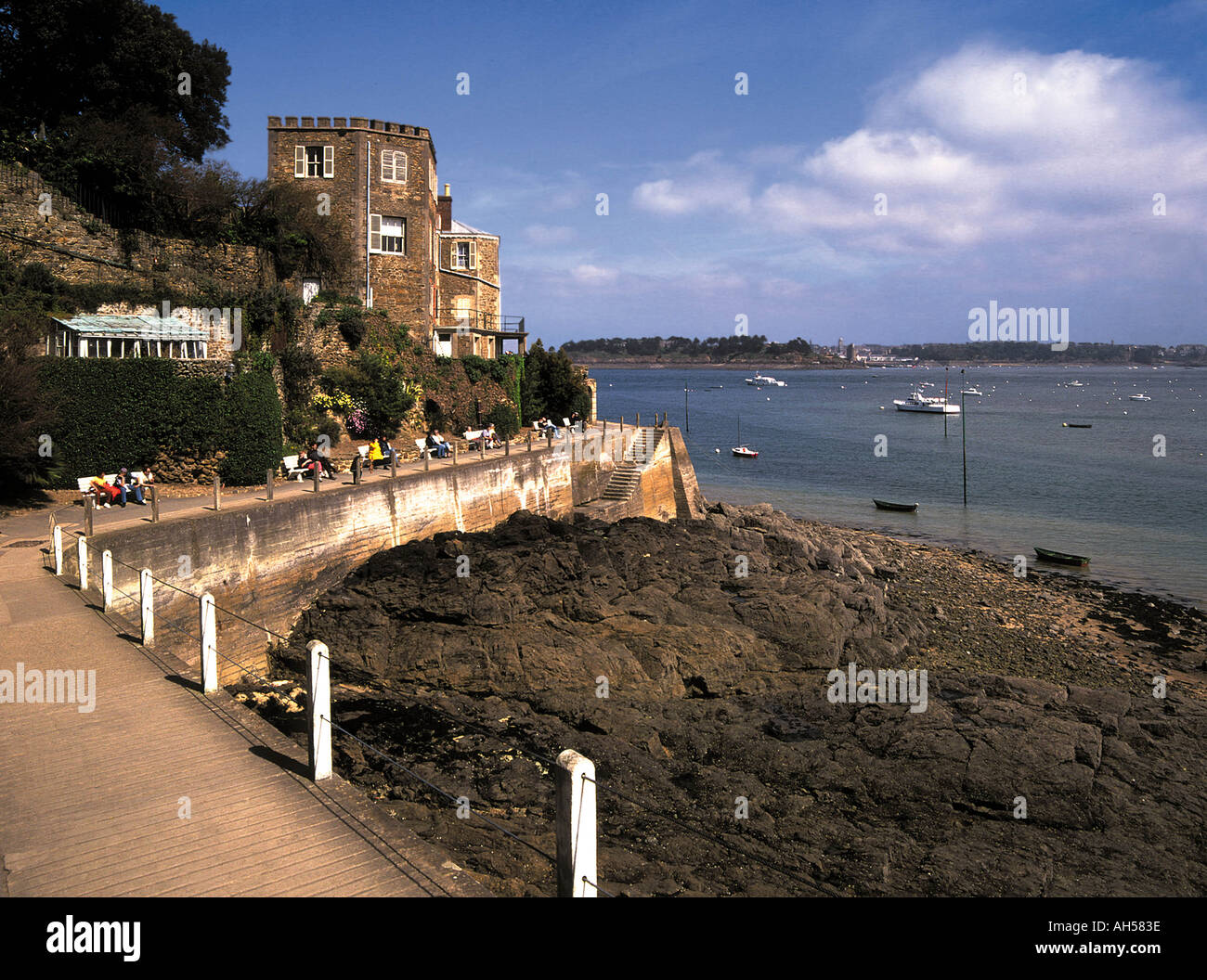 france brittany dinard david martyn hughes Stock Photo - Alamy