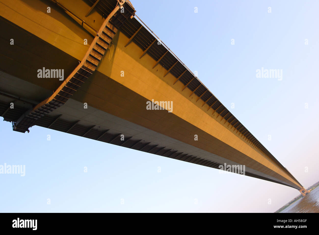 humber bridge, hull, england Stock Photo - Alamy