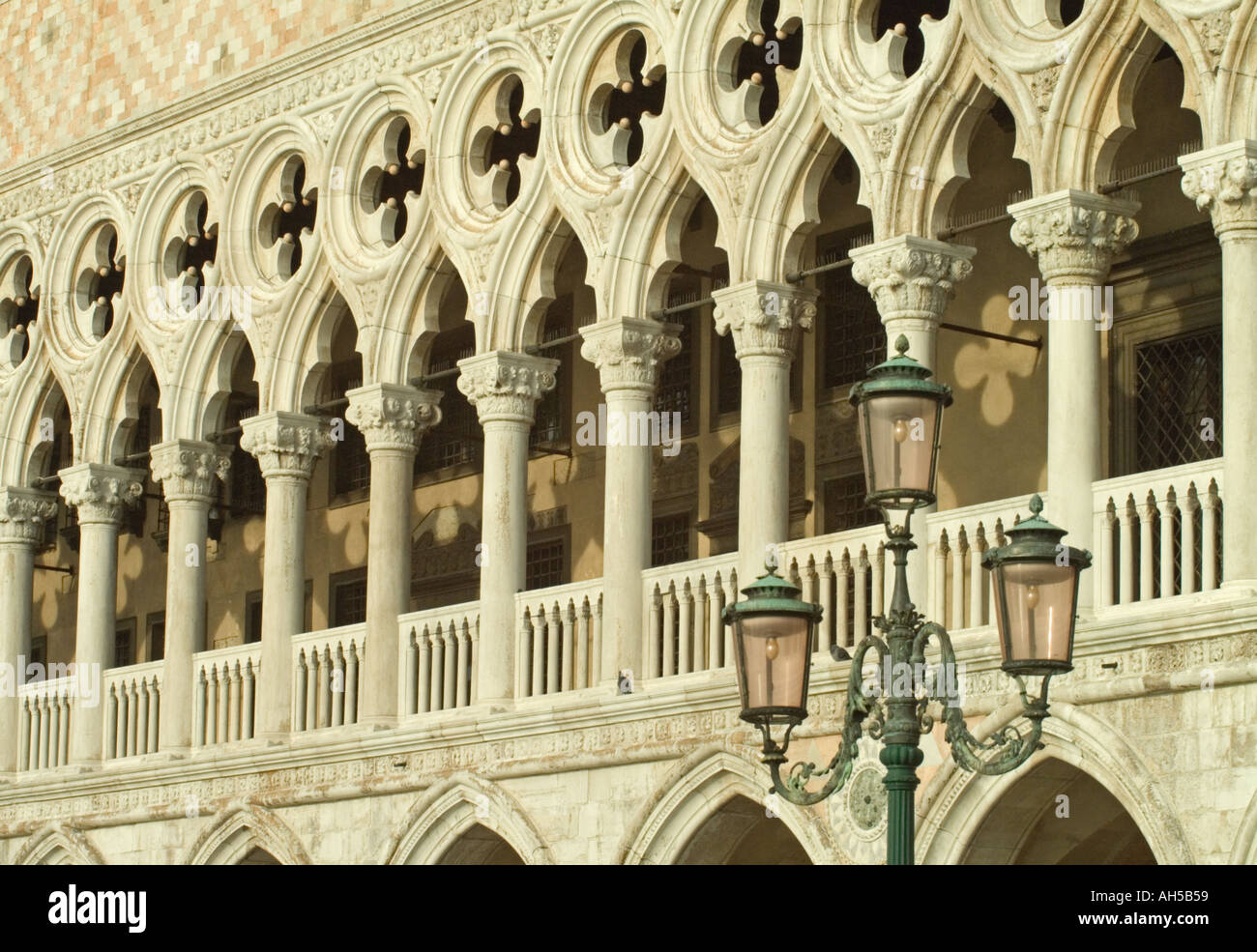Palazzo ducale doge palace hi-res stock photography and images - Alamy