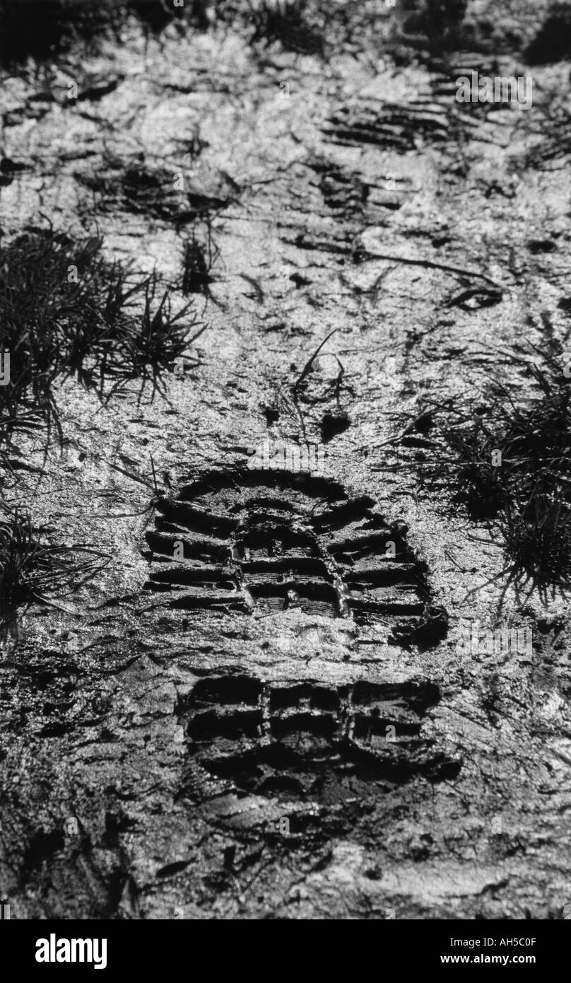 Foot path in mud Black and White Stock Photos & Images - Alamy