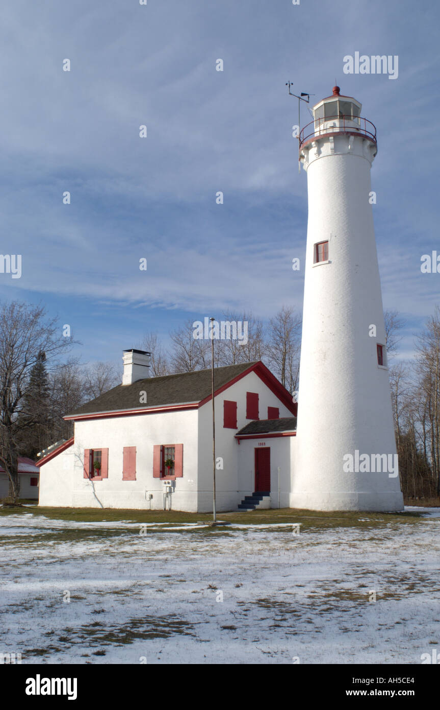 Sturgeon point lighthouse lake huron hi-res stock photography and ...