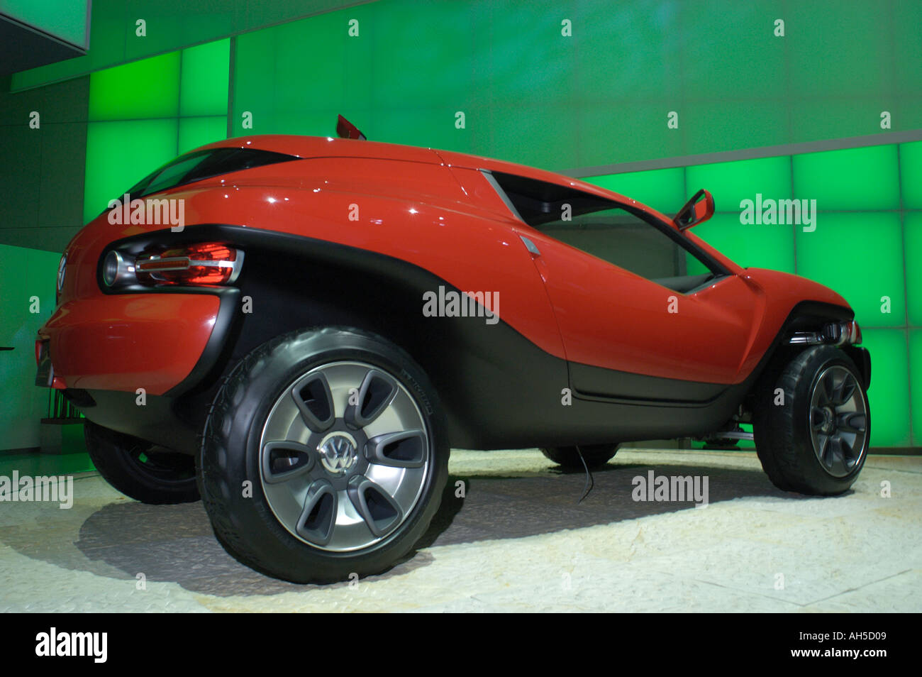 Volkswagen Concept T concept car at the North American International ...