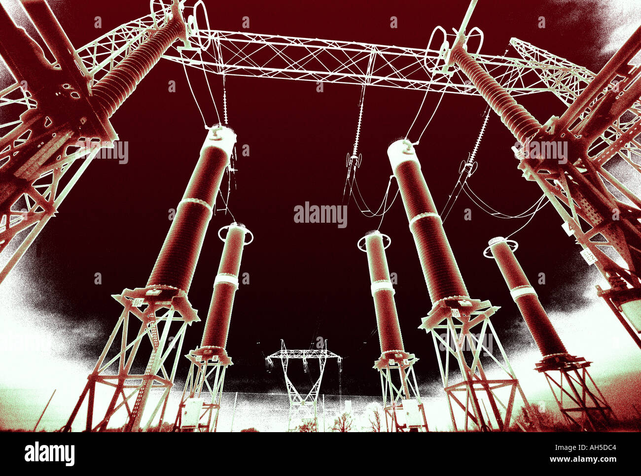 Night power substation hi-res stock photography and images - Alamy