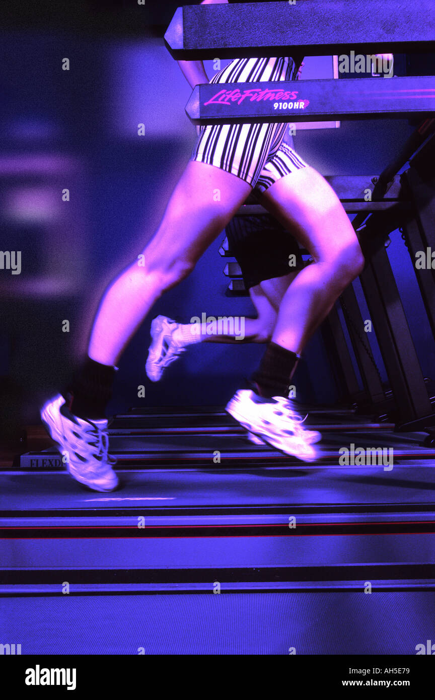 Continuous legs hi-res stock photography and images - Alamy