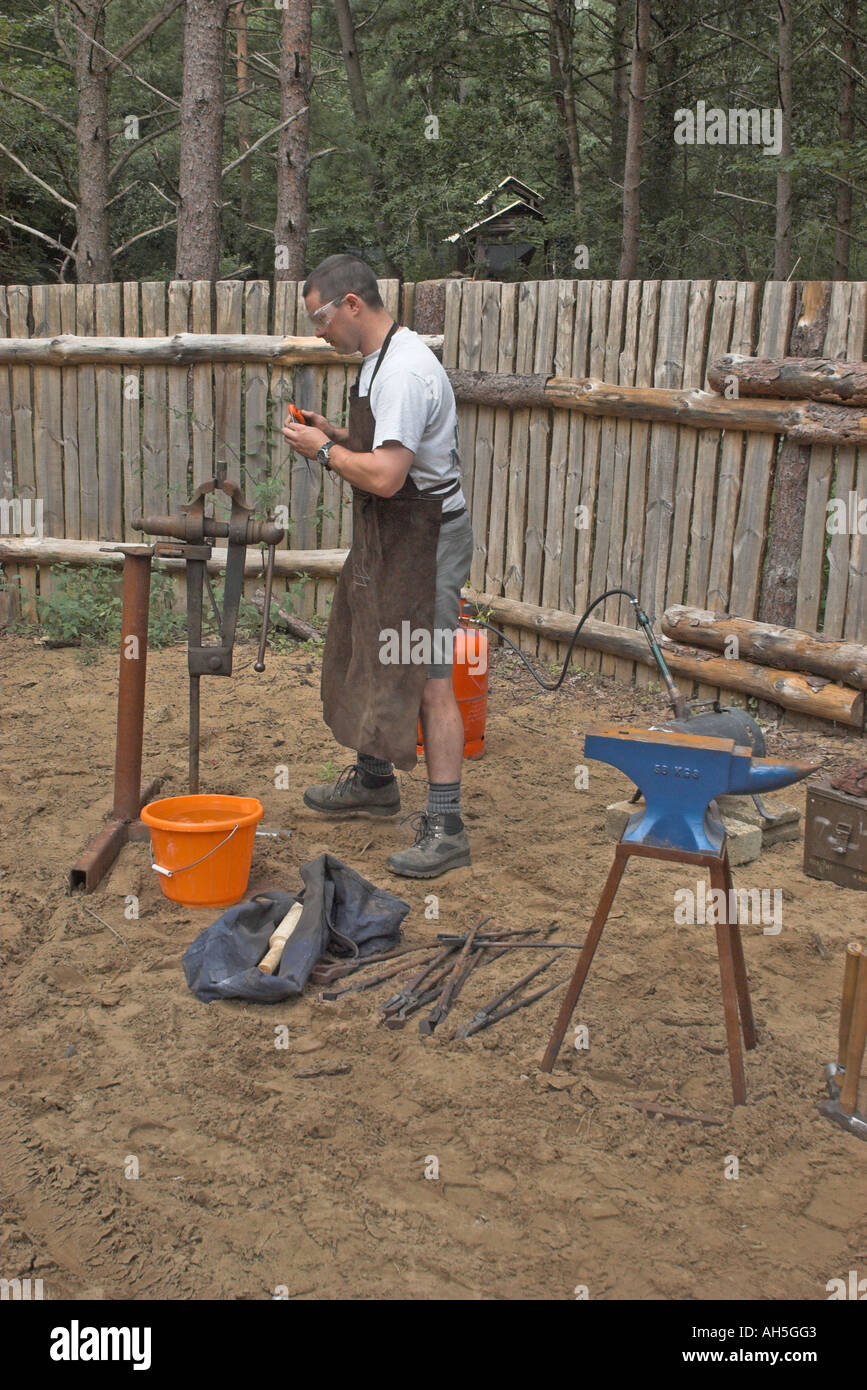 Mobile blacksmiths forge hi-res stock photography and images - Alamy