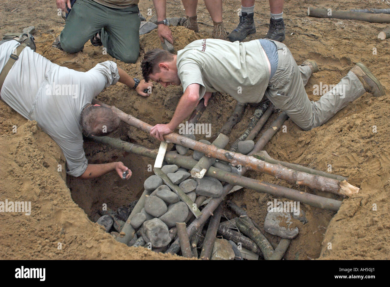 Maori hangi hi-res stock photography and images - Alamy