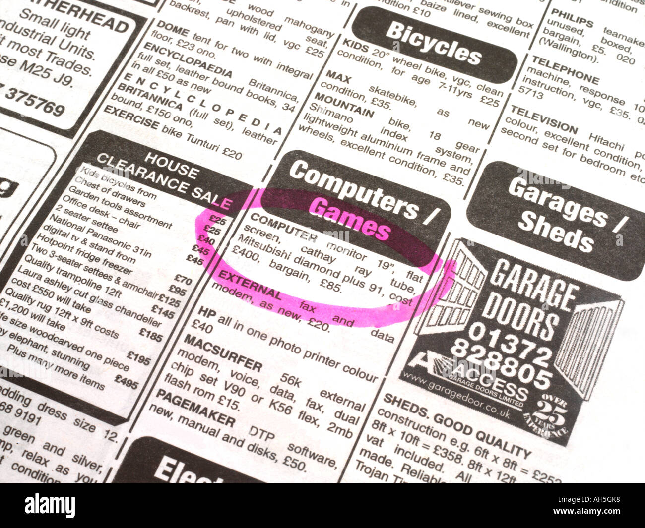 Classified advertisement hi-res stock photography and images - Alamy