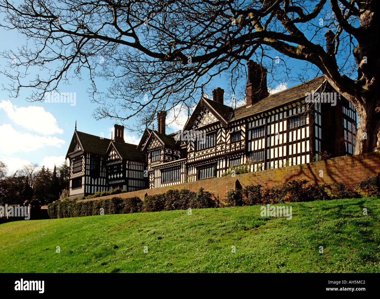 Cheshire Stockport Bramhall Park Bramall Hall Stock Photo - Alamy
