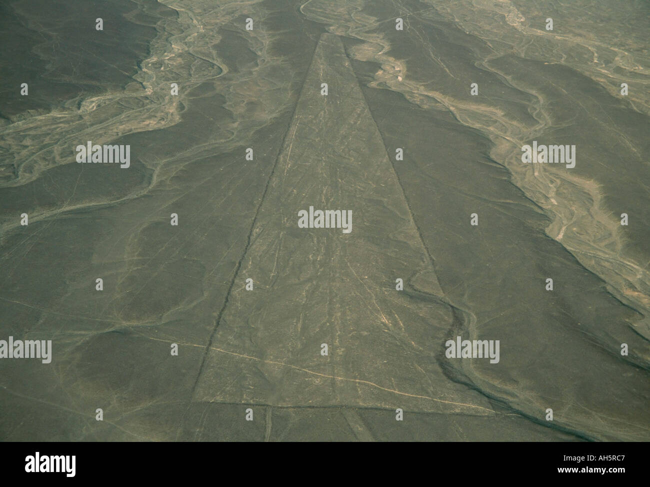 Trapezoid Nazca Lines Nasca Lines UNESCO World Heritage Site Peru South ...
