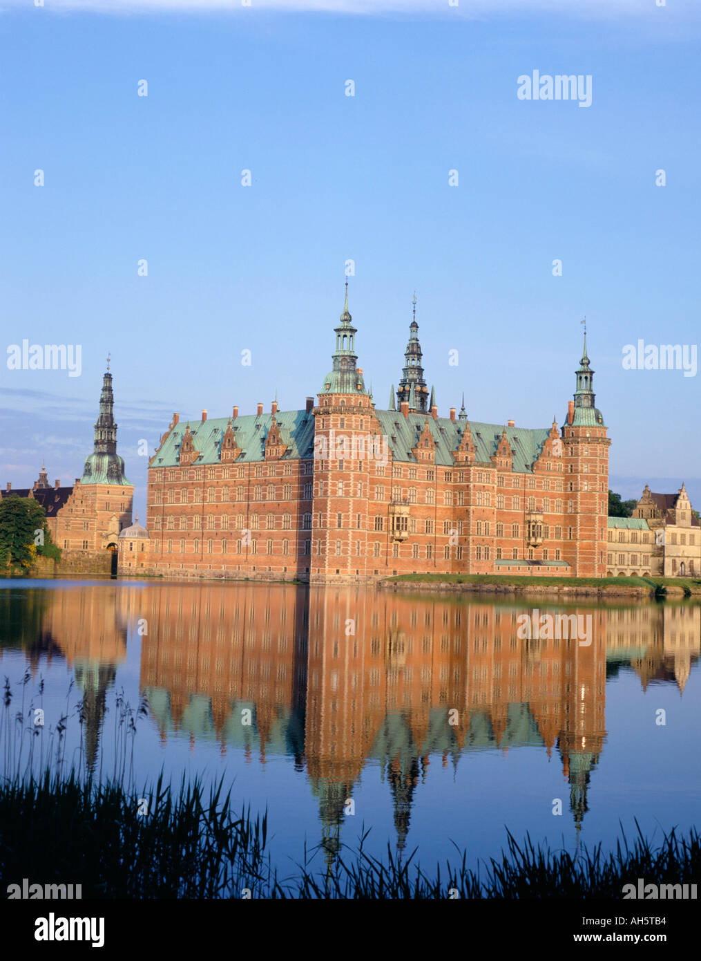 Schloss Frederiksborg Copenhagen Denmark Scandinavia Europe Stock Photo ...