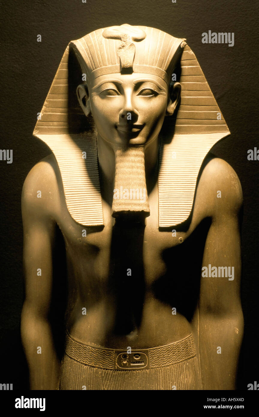 Statue of the pharaoh Tuthmosis III from Karnak Luxor Museum Luxor ...