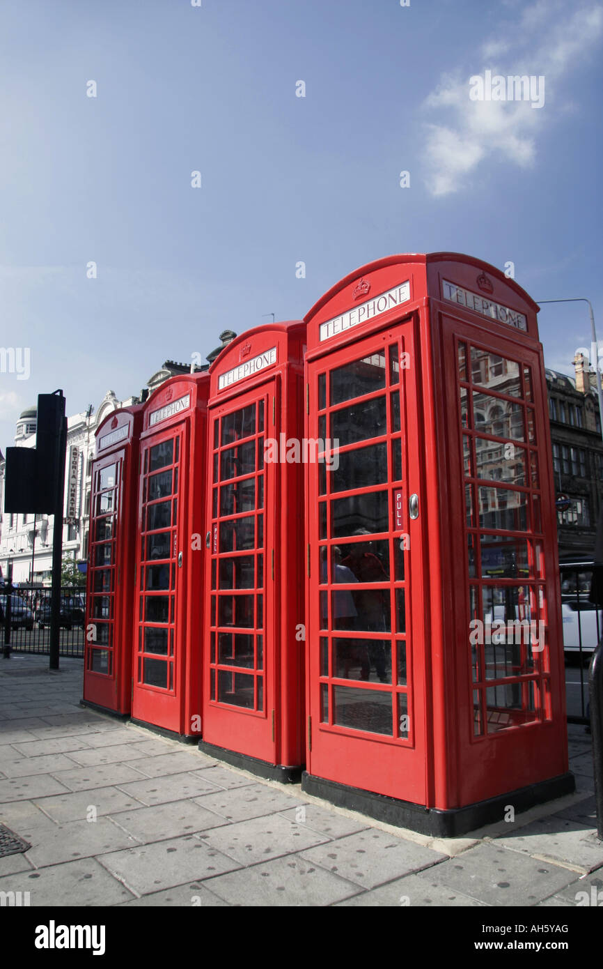 red telephone boxes Stock Photo - Alamy
