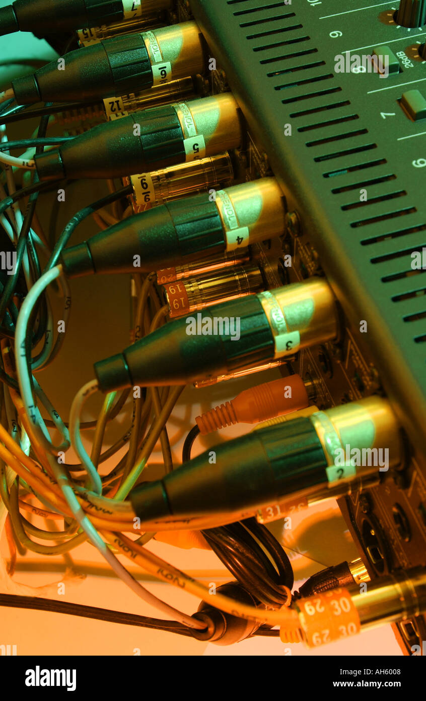 Din sockets hi-res stock photography and images - Alamy