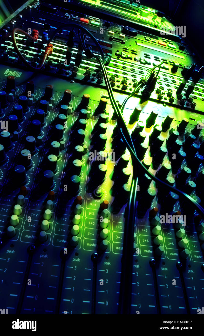 Mixing light hi-res stock photography and images - Alamy