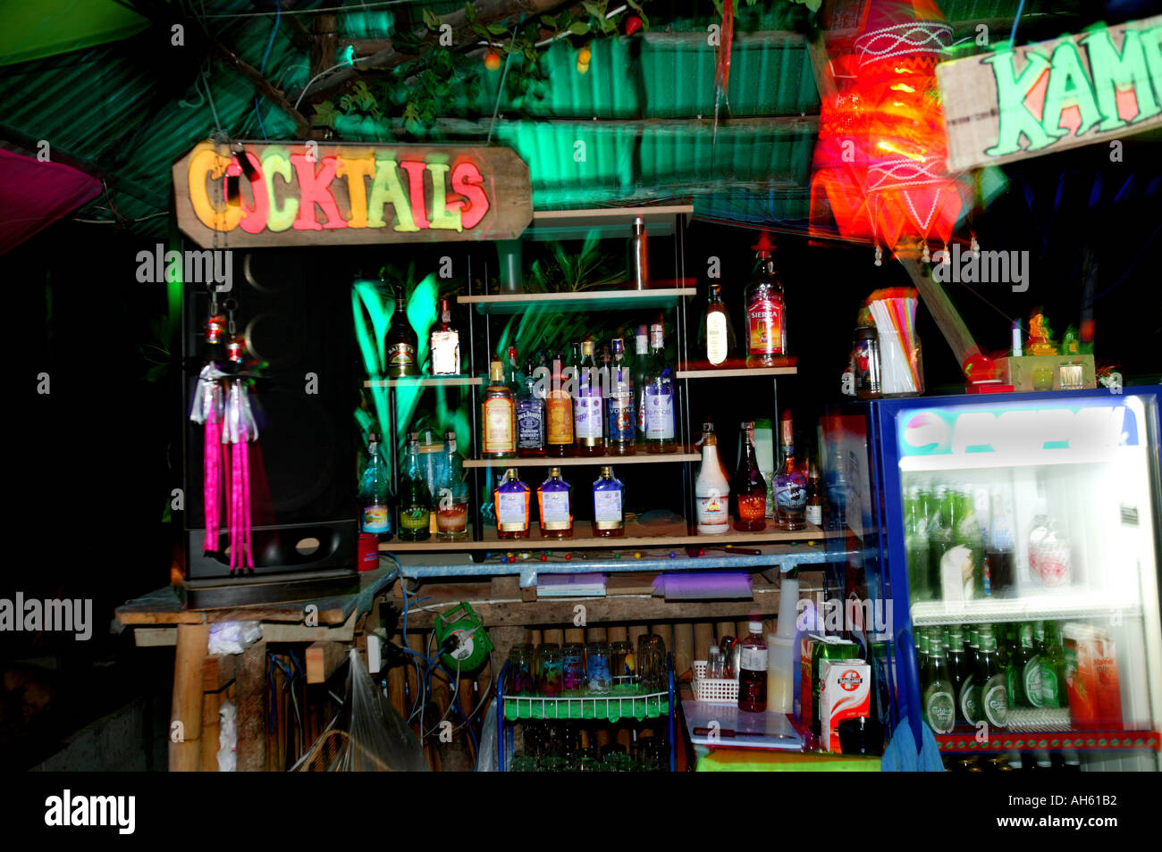 Cocktail Beach bar Stock Photo - Alamy
