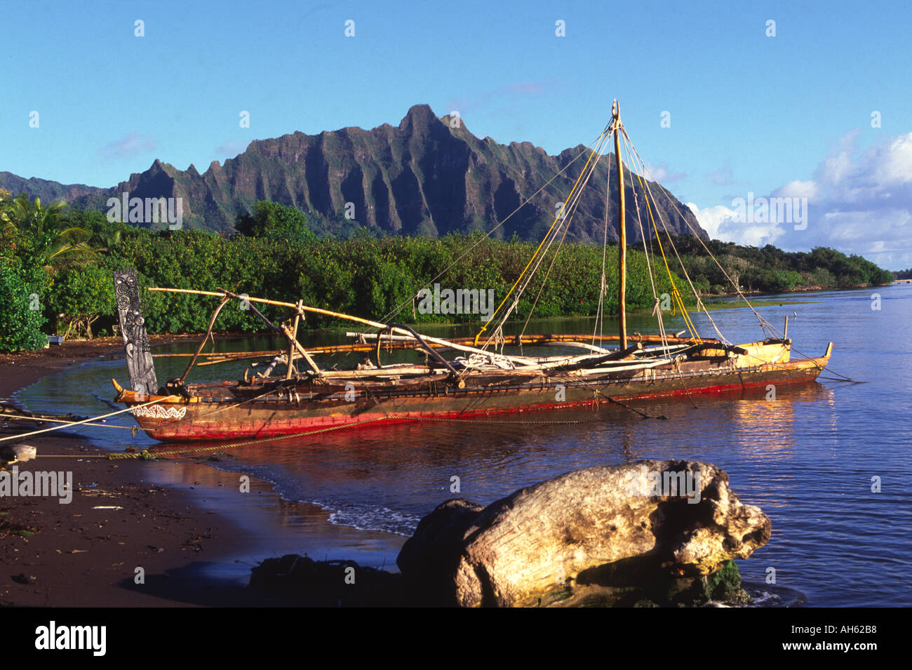 Sailing Canoe Kanoehe Bay Oahu Hawaii Stock Photo - Alamy