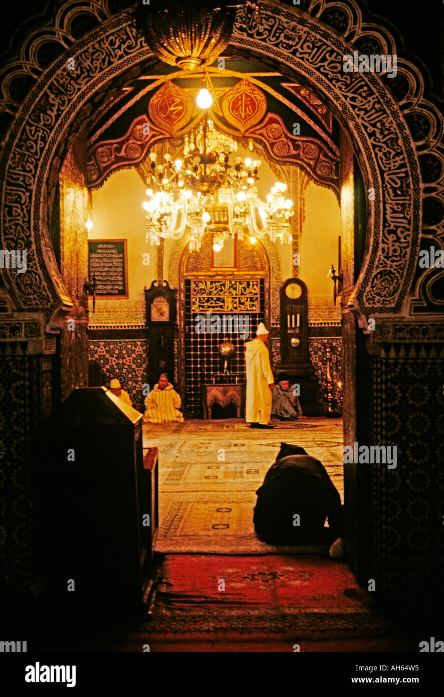 inside of an arab mosque in essaouira morocco Stock Photo - Alamy