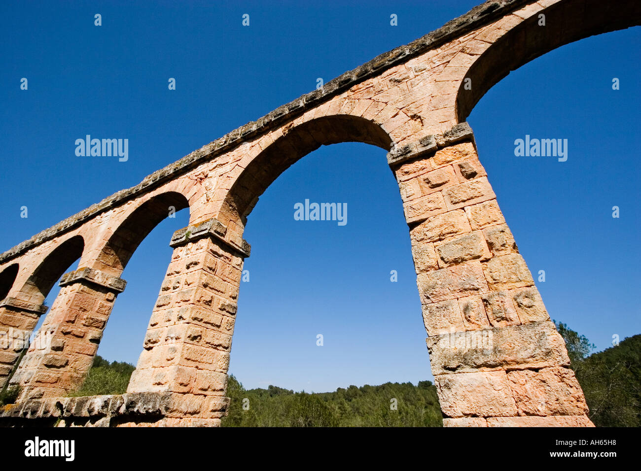 Acueducto de les ferreres hi-res stock photography and images - Alamy