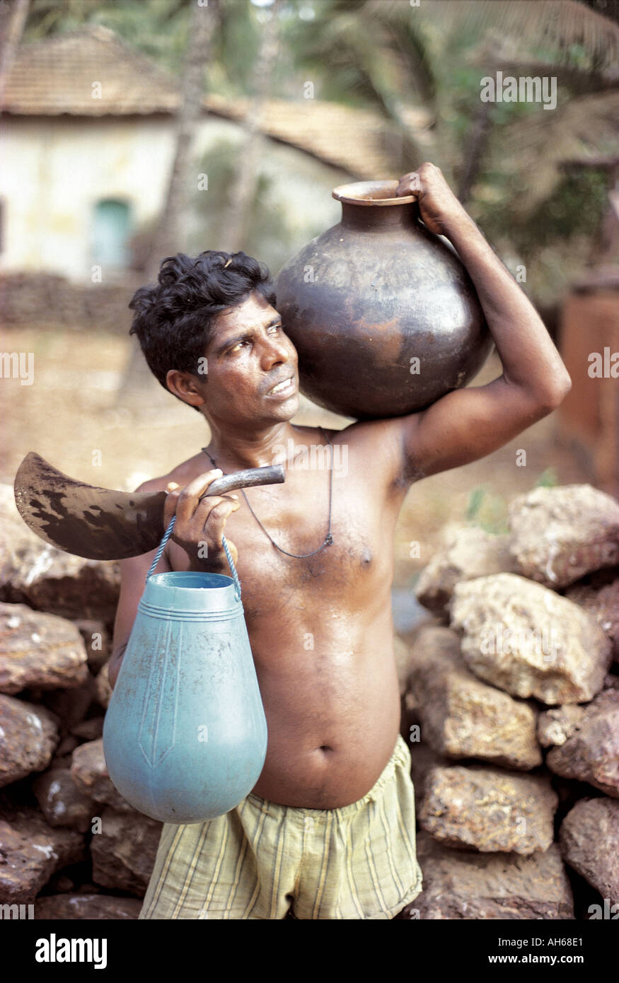 Toddy toddy man hi-res stock photography and images - Alamy