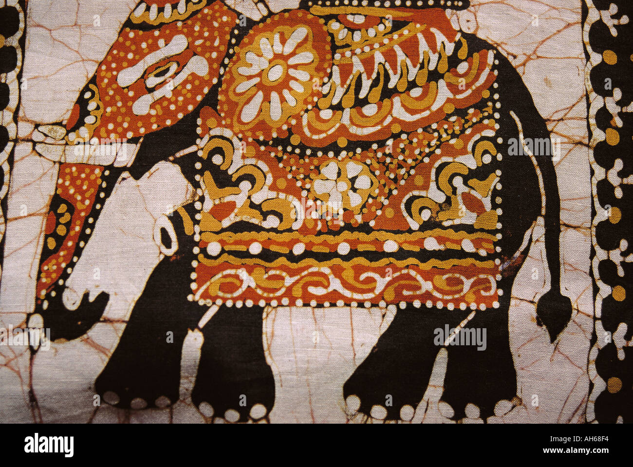 Batik art sri lanka hi-res stock photography and images - Alamy