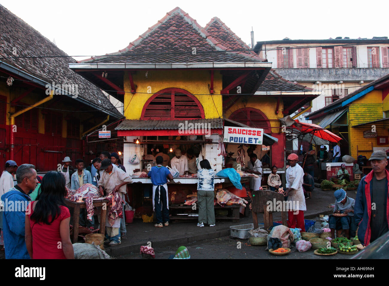 Busy market Antananarivo Tana capital of Madagascar Stock Photo - Alamy