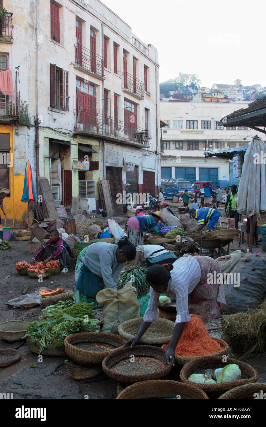 Busy early morning market Antananarivo Tana capital of Madagascar Stock ...