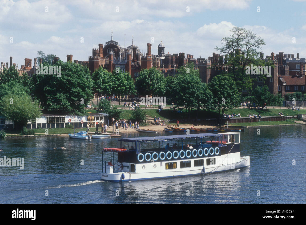 Elizabethanlstate hi-res stock photography and images - Alamy