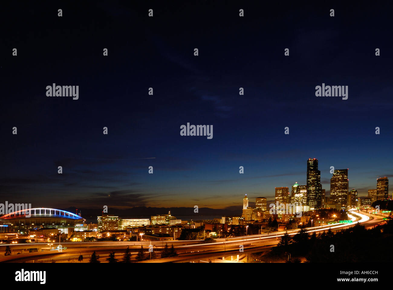 Seattle and Interstate-5 at night Stock Photo - Alamy