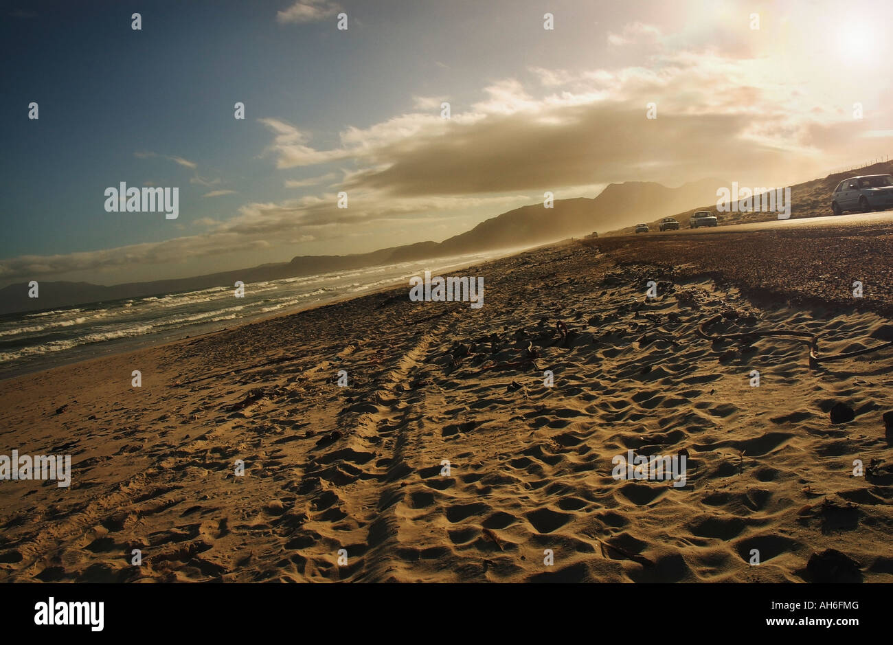 Undisturbed beaches hi-res stock photography and images - Alamy