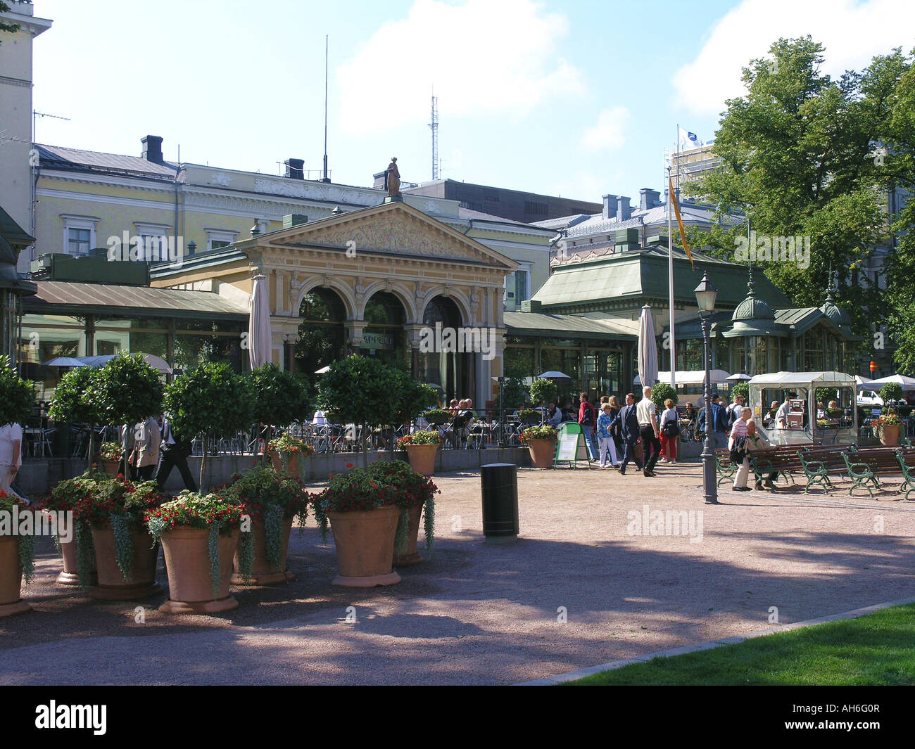 Esplanade restaurant helsinki hi-res stock photography and images - Alamy