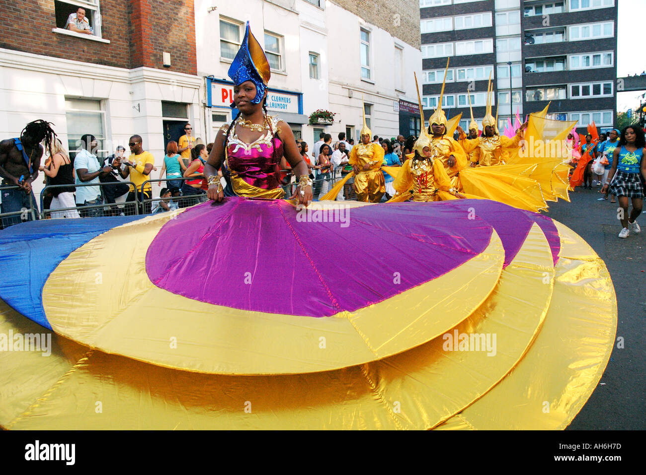 female Performers dancing in the parade at annual Notting Hill Carnival ...