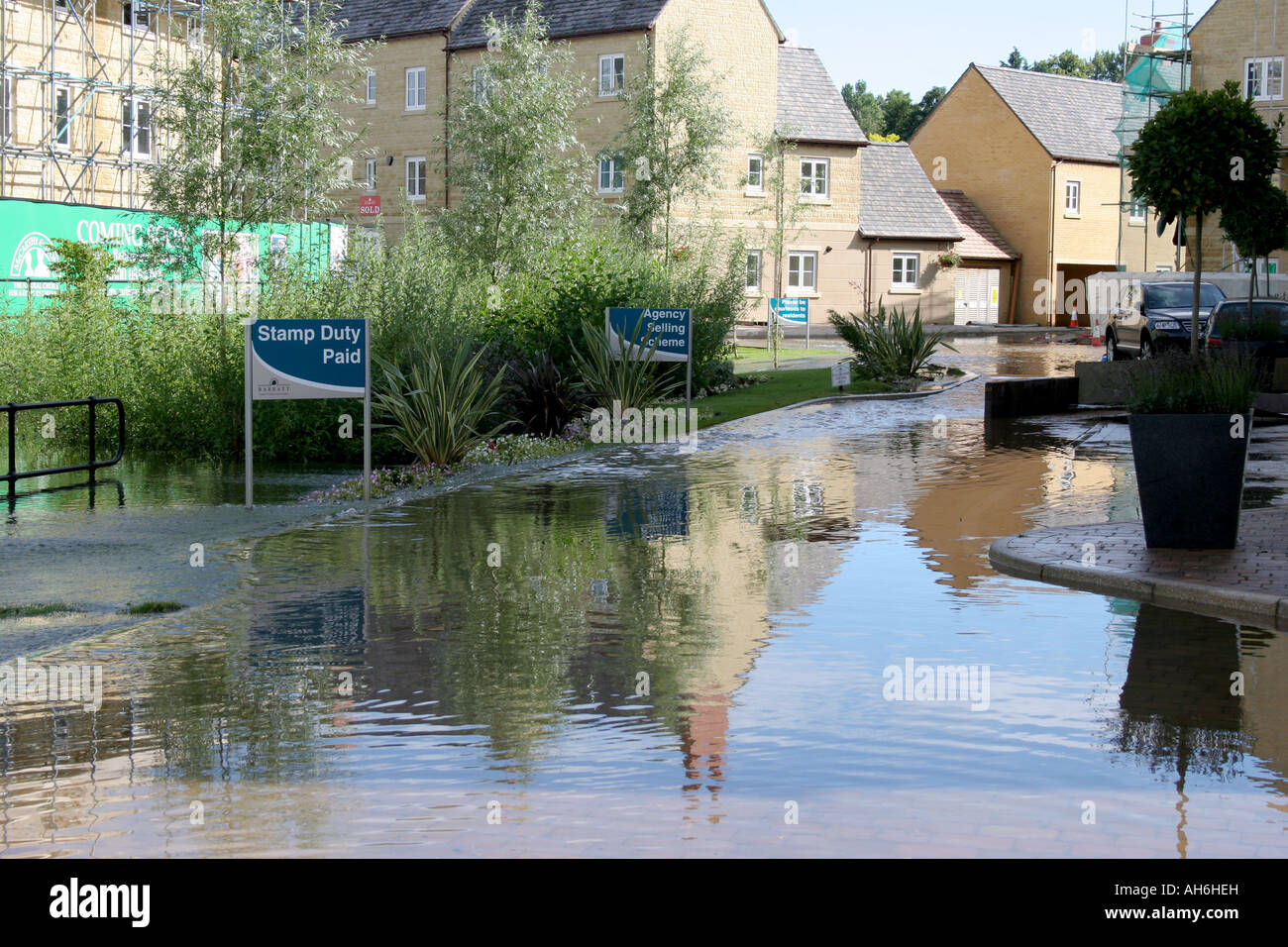 Flooding in Witney Oxfordshire Stock Photo - Alamy
