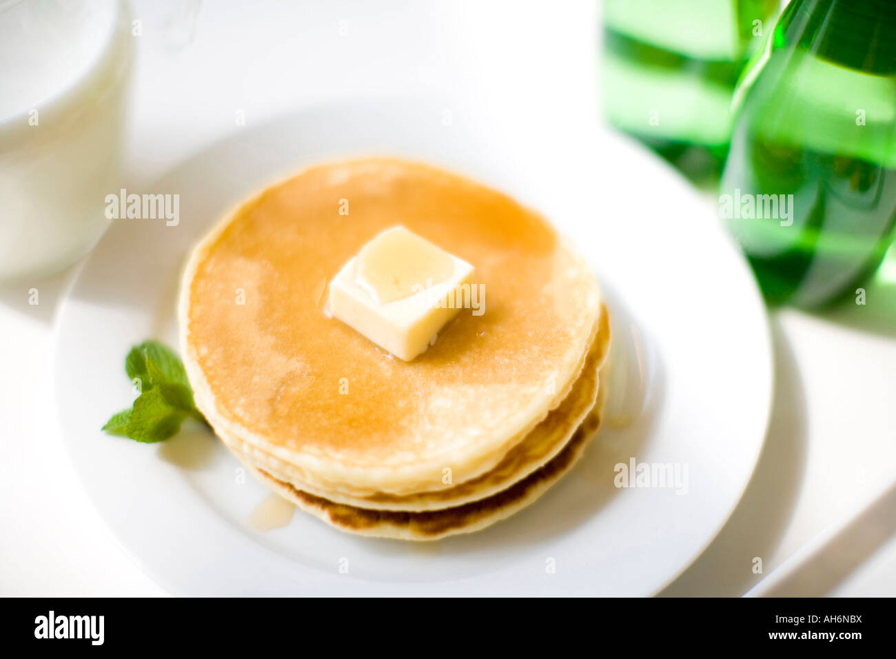 Pancake image hi-res stock photography and images - Alamy