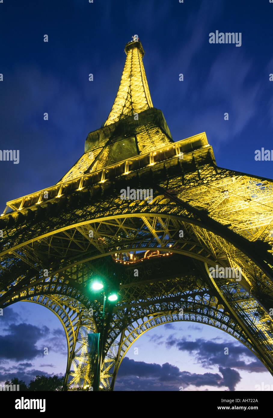 Europe, France, Paris, The Eiffel Tower at dusk Stock Photo - Alamy