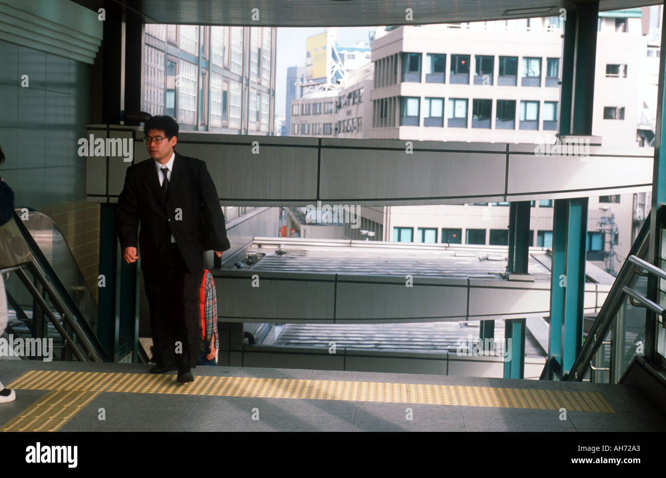 September 2003 tokyo japan japanese hi-res stock photography and images ...
