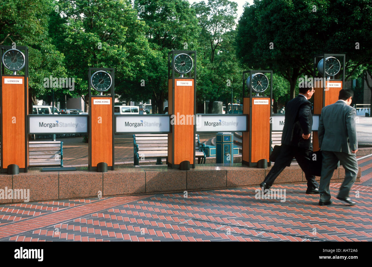 September 2003 tokyo japan japanese hi-res stock photography and images ...