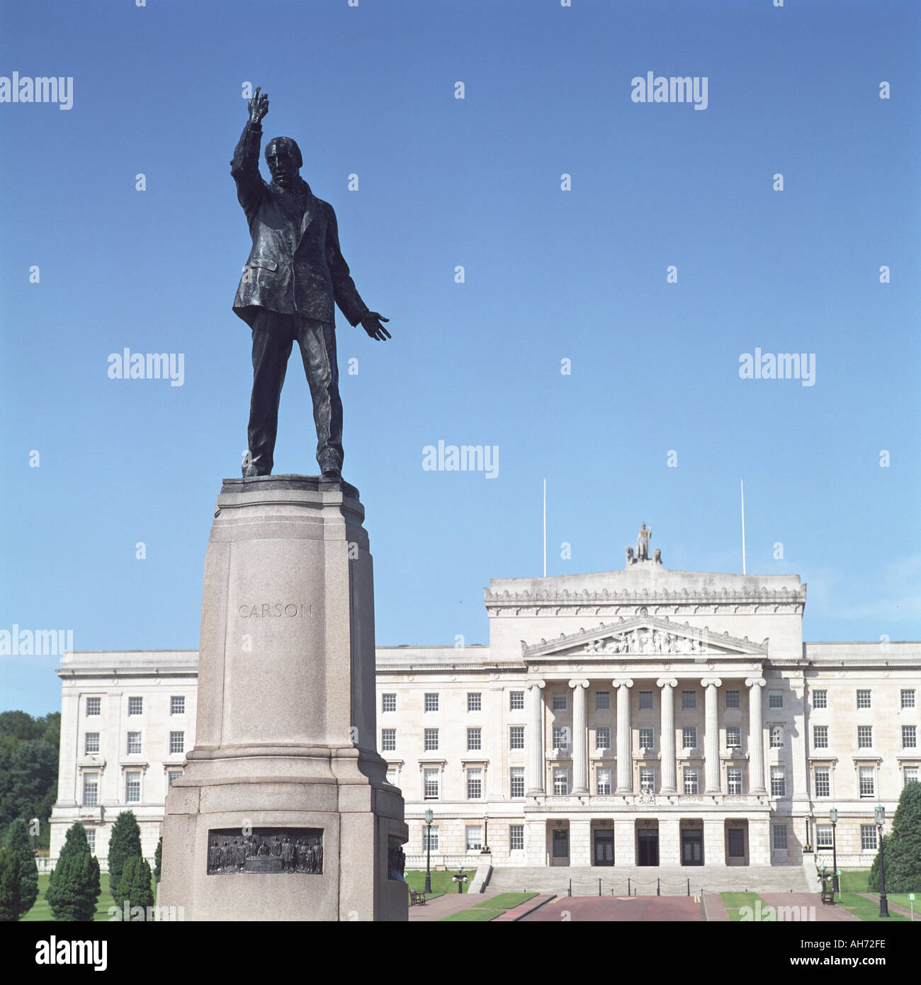 Stormont statue hi-res stock photography and images - Alamy