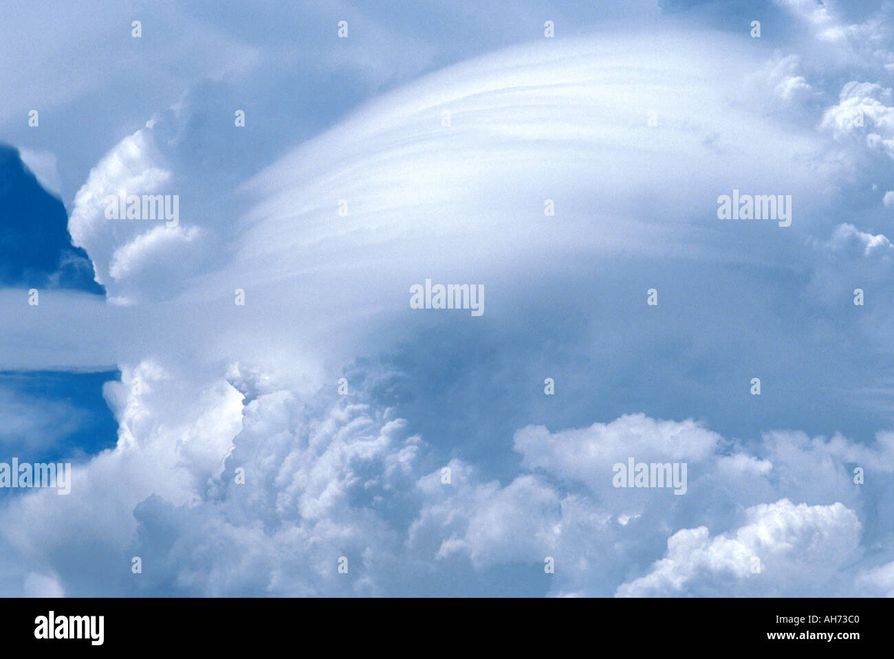 Scarf cloud results in high winds within a strato nimbus storm cloud ...