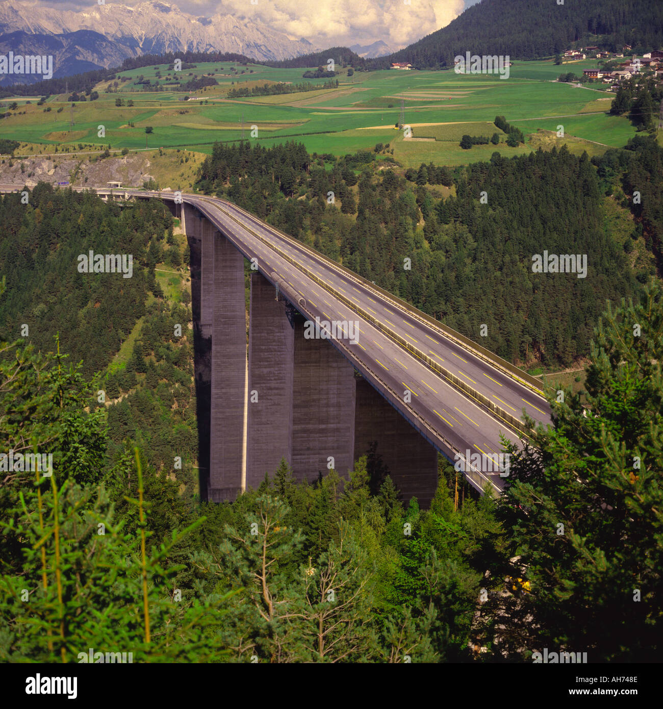 Austria tyrol europa bridge hi-res stock photography and images - Alamy
