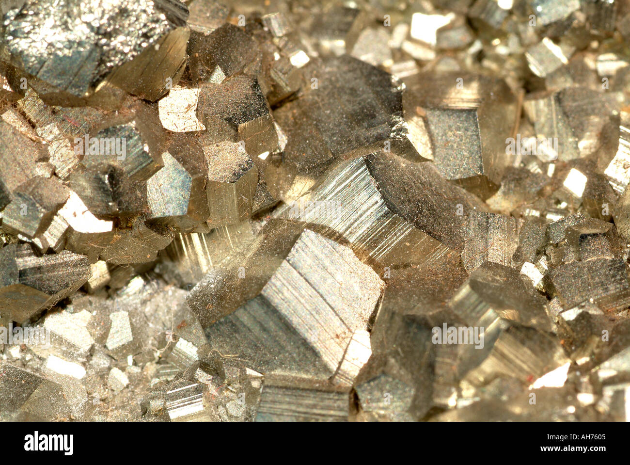 Pyrite hi-res stock photography and images - Alamy