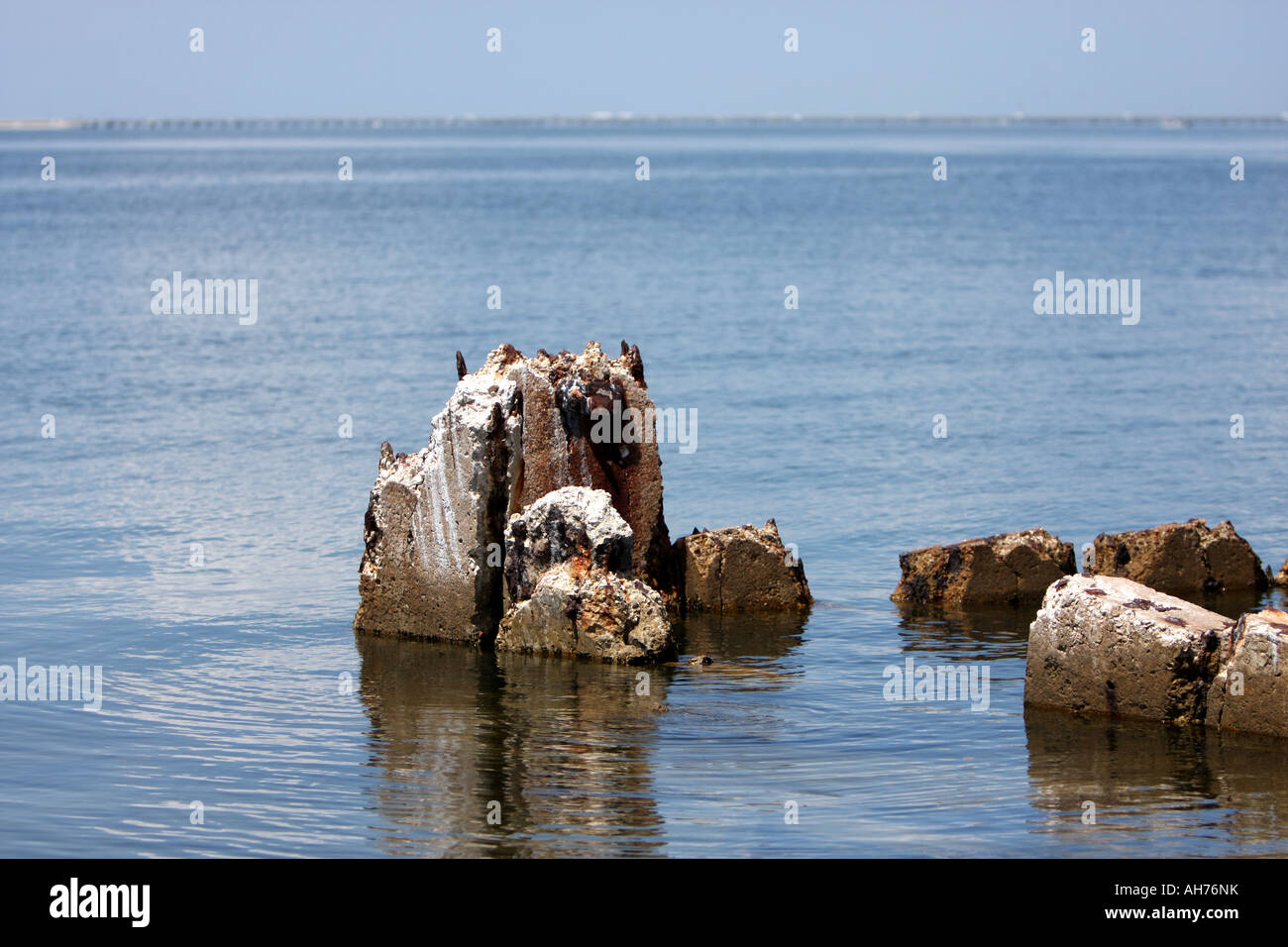 Decaying Concrete in the Bay Stock Photo - Alamy