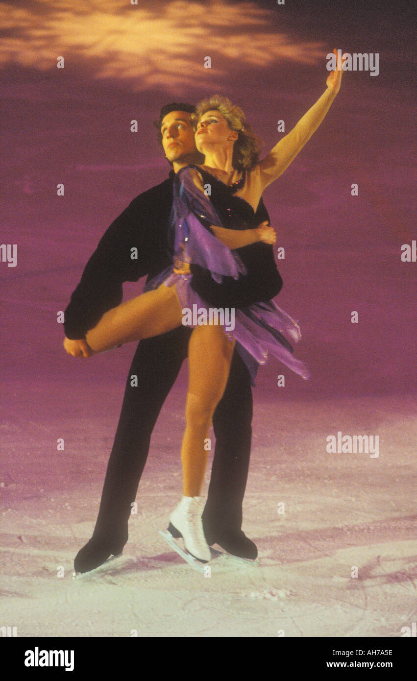 Pair of Ice Dancers Stock Photo - Alamy