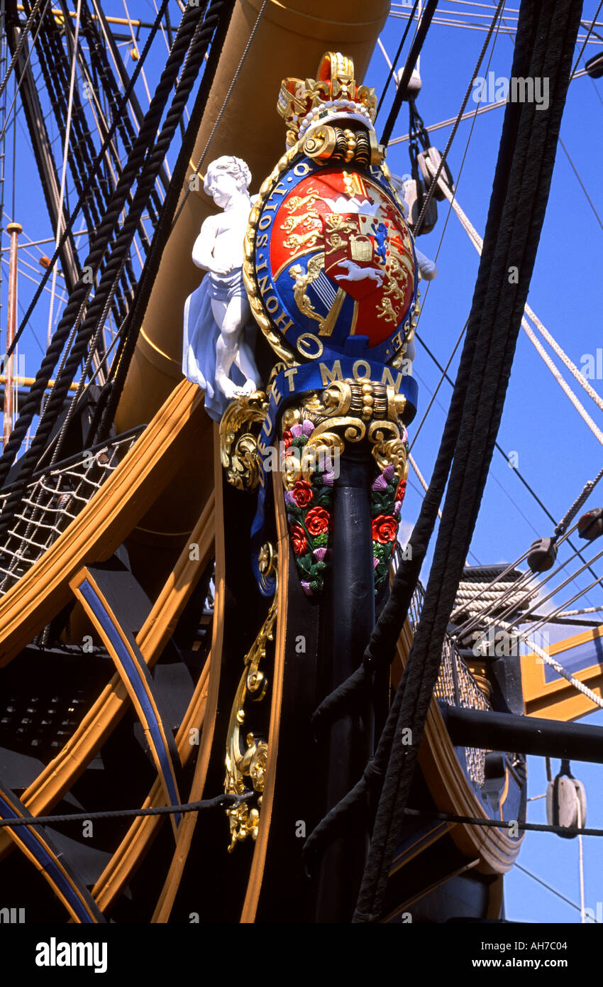 Victory figurehead hi-res stock photography and images - Alamy