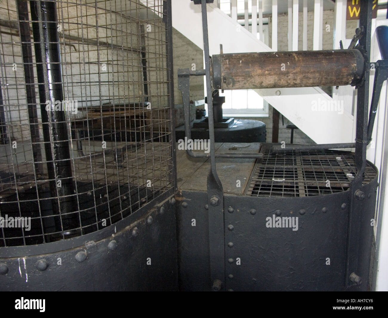 Piston engines hi-res stock photography and images - Alamy