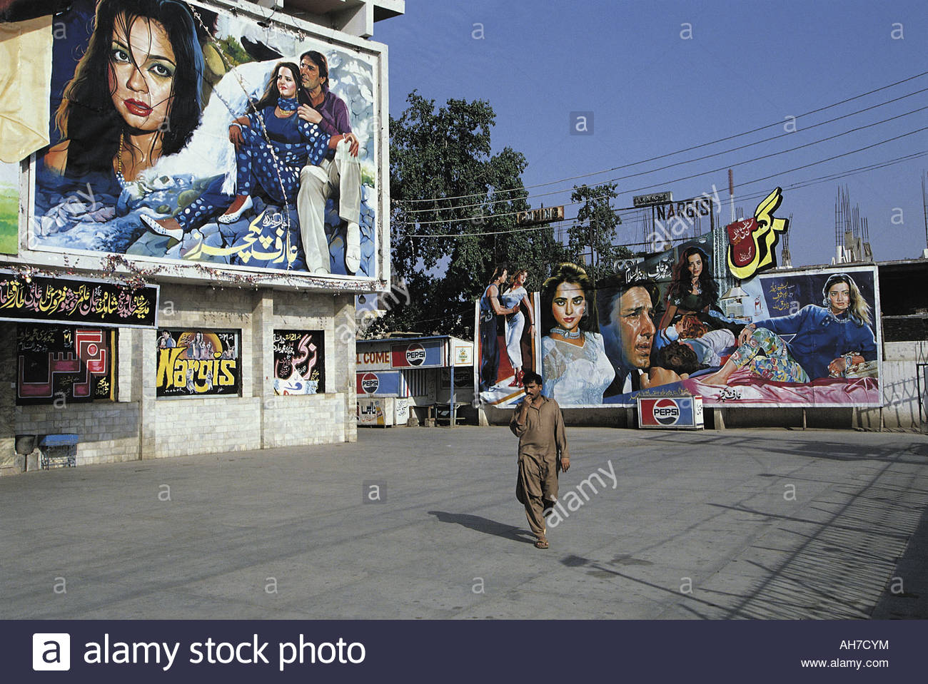 Pakistan Lahore Cinema Cinema Poster Stock Photos & Pakistan Lahore ...