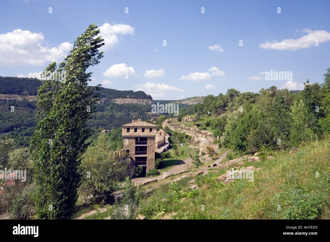 Ancient Gate And Wall Of Veliko Turnovo In Bulgaria Stock Photo - Alamy