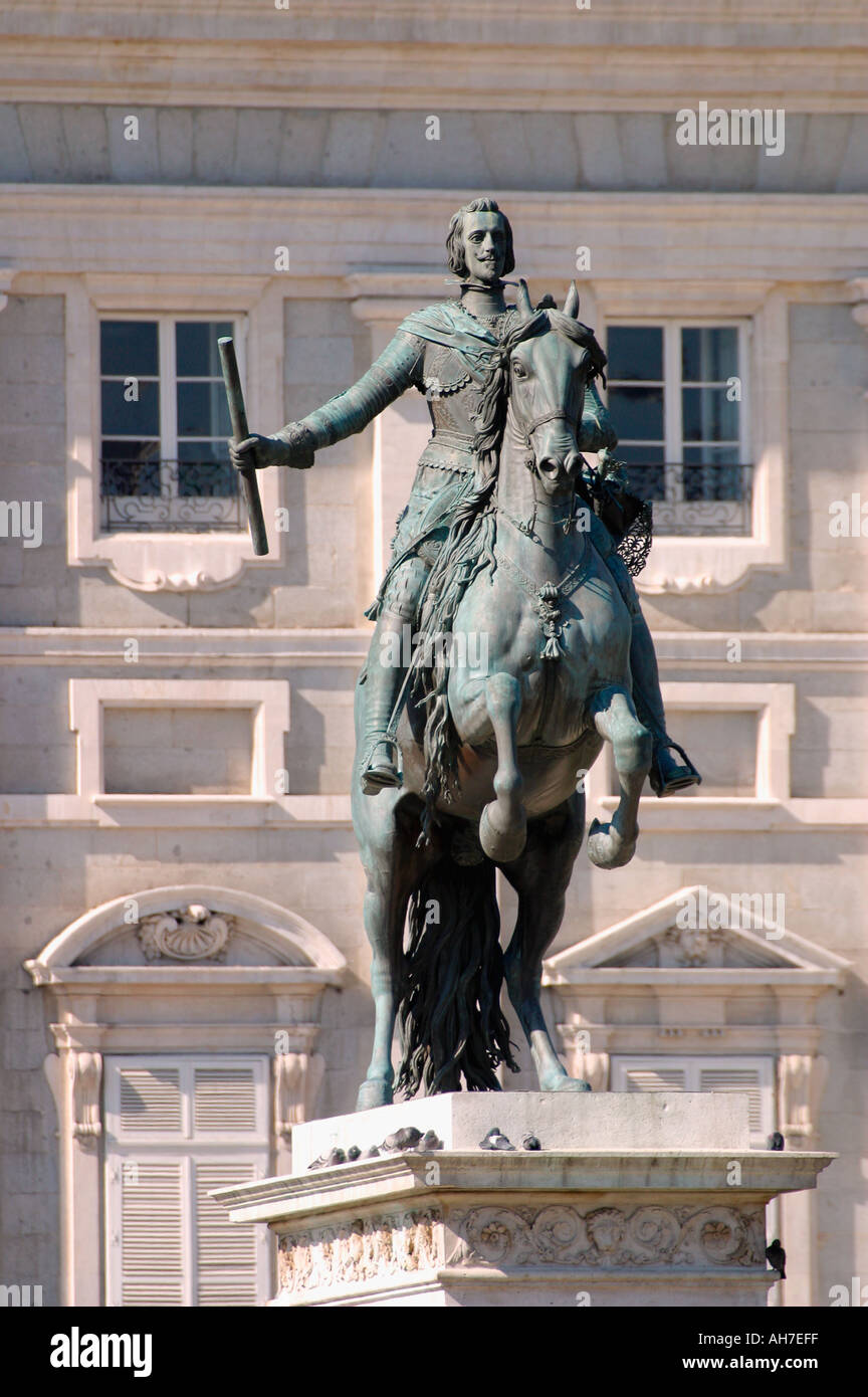 Madrid Spain Statue of Philip IV in Plaza de Oriente Stock Photo - Alamy